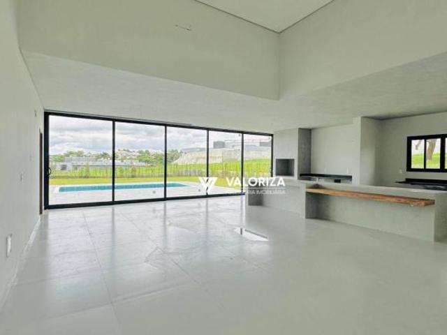 Casa à venda, 253 m² por R$ 1.800.000,00 Condomínio Village Ipanema Araçoiaba da Serra/SP