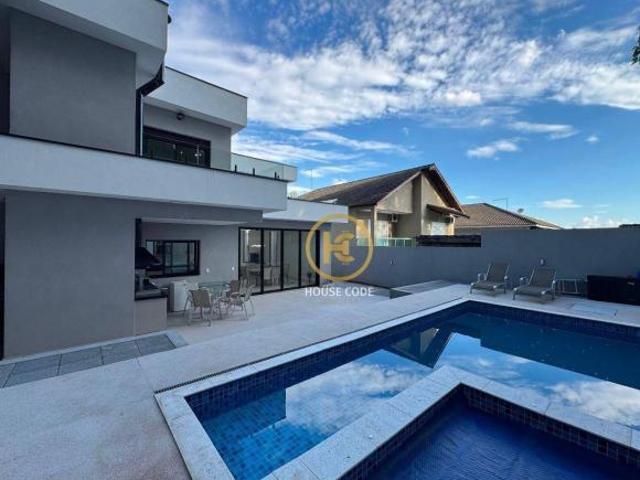Casa à venda, 267 m² por R$ 2.225.000,00 Condomínio Beverly Hills Jandira/SP