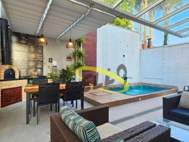 Casa à venda, 260 m² por R$ 1.370.000,00 Granja Viana Cotia/SP