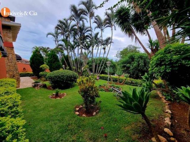 Casa à venda, 275 m² por R$ 2.600.000,00 Condominio Flamboyant B Atibaia/SP
