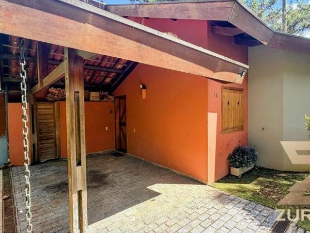 Casa à venda, 270 m² por R$ 1.690.000,00 Lagoinha Campos do Jordão/SP