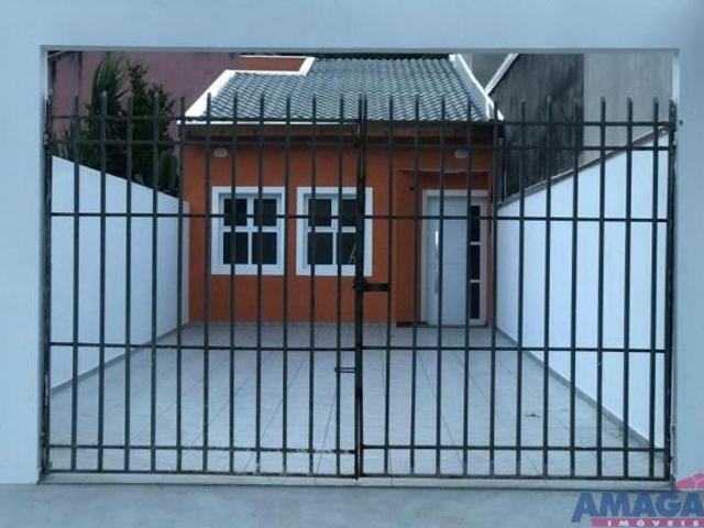 Casa à Venda