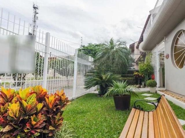 Casa à venda, 290 m² por R$ 1.300.000,00 Vila Ipiranga Porto Alegre/RS