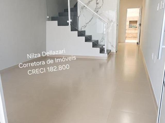 Casa a venda 2 vagas quintal churrasqueira Santa Marta Sorocaba SP Zona Norte