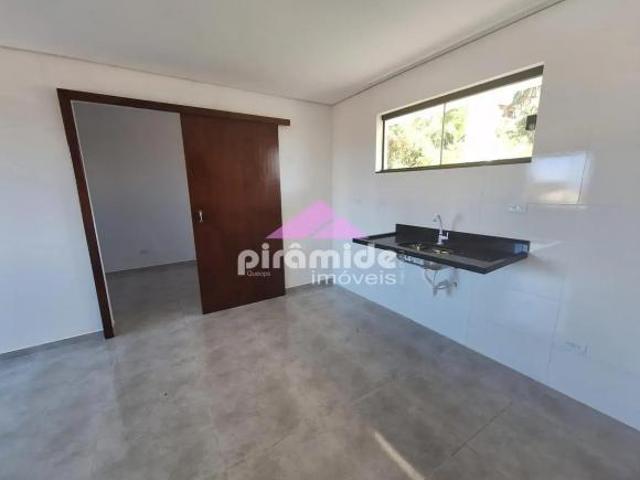 Casa à venda, 2 dormitórios por R$ 499.000,00 Massaguaçu, Caraguatatuba, SP