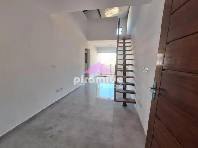 Casa à venda, 2 dormitórios por R$ 399.000,00 Massaguaçu, Caraguatatuba, SP