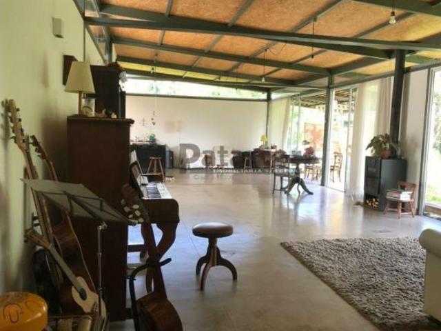 Casa à venda 2 quartos na Granja Viana