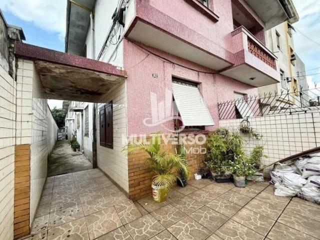 Casa à venda, 2 quartos no bairro Vila Mathias em Santos