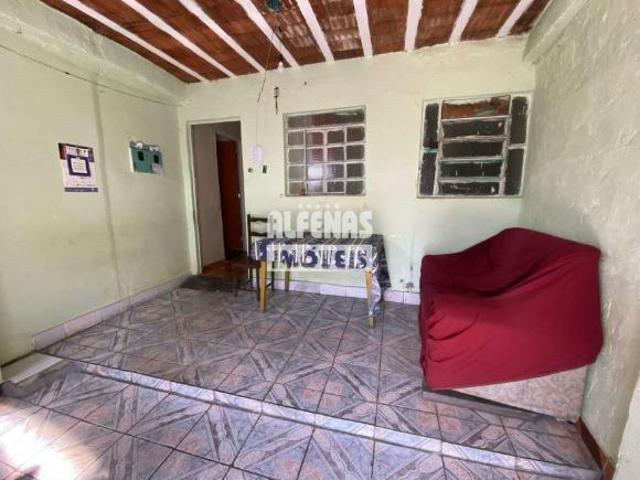 Casa à venda 2 quartos no Bairro CIDADE INDUSTRIAL