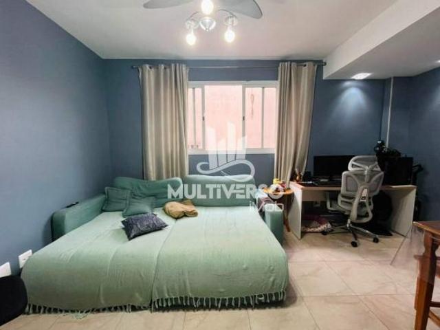 Casa à venda, 2 quartos no bairro Marapé em Santos