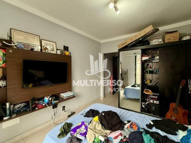 Casa à venda, 2 quartos no bairro Ponta da Praia em Santos