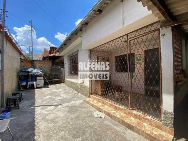 Casa à venda 2 quartos no Bairro RIACHO DAS PEDRAS