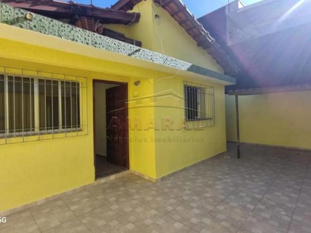 Casa à Venda 2 quartos com 4 Vagas de Garagem Jardim Imperador, Suzano
