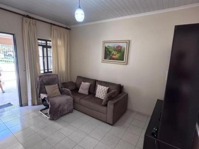 CASA A VENDA 2 QUARTOS EM TERRENO DE 374m² NA VILA PROGRESSO JUNDIAÍ/SP