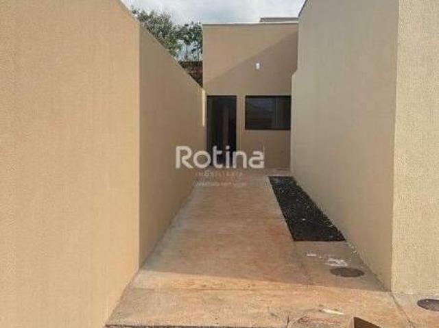 Casa à venda, 2 quartos, Jardim Ipanema Uberlândia/MG Rotina Imobiliária