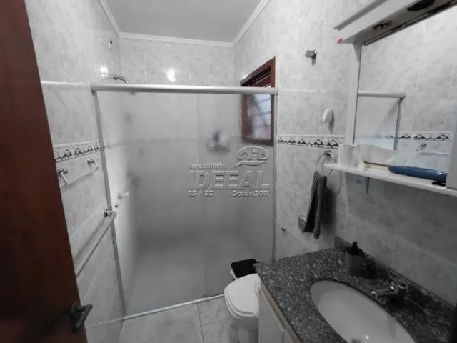 Casa à venda, 2 quartos, sendo 1 súite, 2 vagas