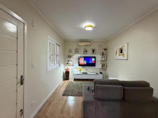 Casa à venda 2 quartos, 150m², com edícula nos fundos, Estância Velha Canoas/RS
