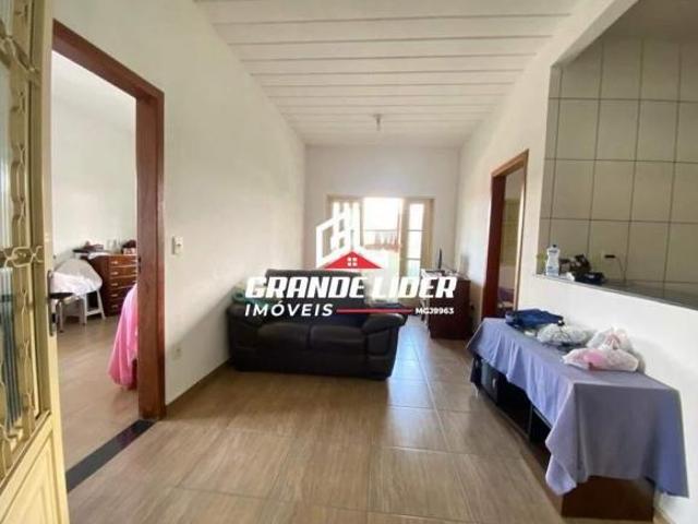 Casa à venda, 2 quartos, 1 suíte, 3 vagas, Alvorada Contagem/MG
