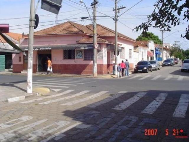 Casa à venda, 2 quartos, 1 suíte, 1 vaga, Centro Boituva/SP