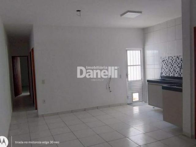 Casa à venda, 2 quartos, 1 suíte, 1 vaga, Jardim Marlene Miranda Taubaté/SP