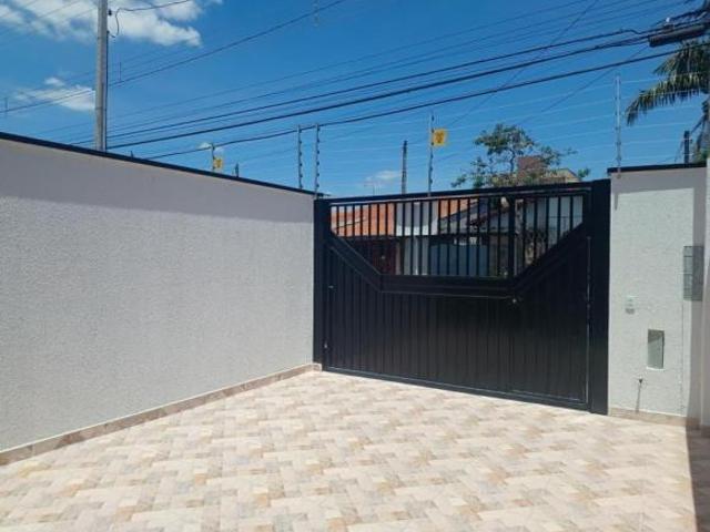Casa à venda 2 Quartos, 1 Suite, 1 Vaga, 125M², Residencial Estoril, Taubaté SP