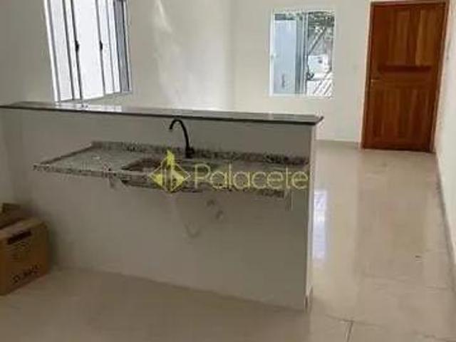 Casa à venda 2 Quartos, 1 Suite, 2 Vagas, 62M², Residencial Estoril, Taubaté SP