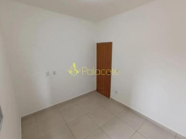 Casa à venda 2 Quartos, 1 Suite, 2 Vagas, 67M², Vila Bela, Taubaté SP