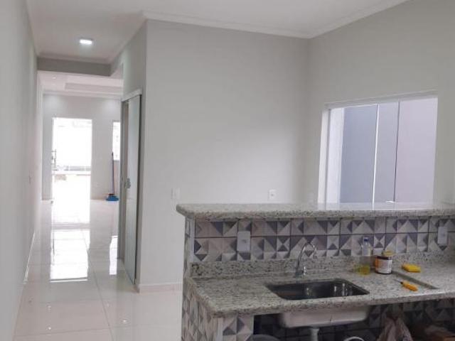 Casa à venda 2 Quartos, 1 Suite, 2 Vagas, 125M², Residencial e Comercial Portal dos Eucaliptos, Pind
