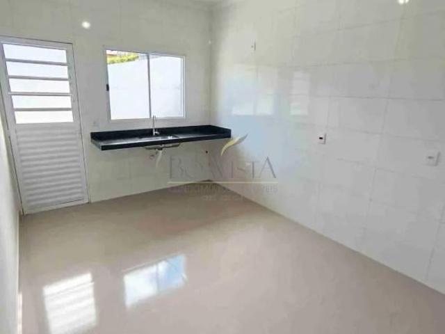 Casa à Venda 2 Quartos, 1 Suite, 2 Vagas, Vila Aparecida 86M², Bragança Paulista SP