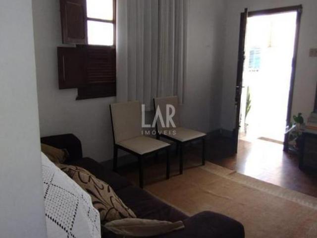 Casa à venda, 2 quartos, 1 suíte, 2 vagas, Calafate Belo Horizonte/MG
