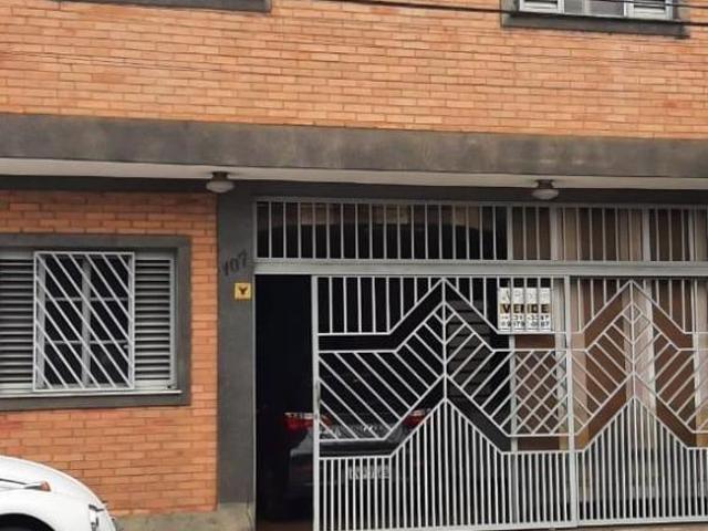 Casa à venda 2 Quartos, 1 Suite, 2 Vagas, Centro, Aparecida SP