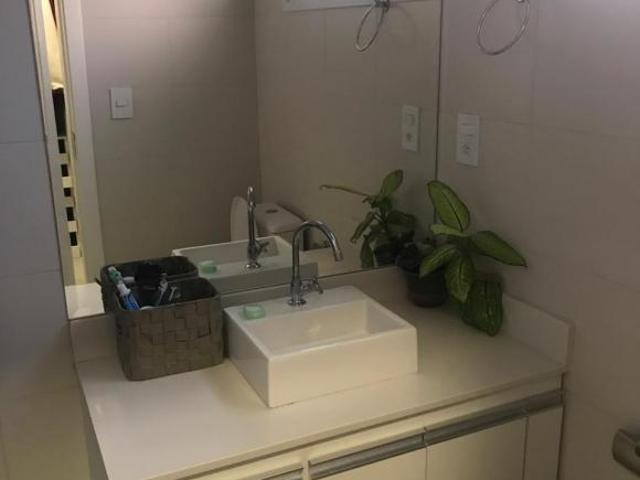 Casa à venda 2 Quartos, 1 Suite, 2 Vagas, Jardim Continental, Taubaté SP