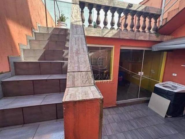 Casa à venda, 2 quartos, 1 suíte, 2 vagas, Parque Oratório Santo André/SP