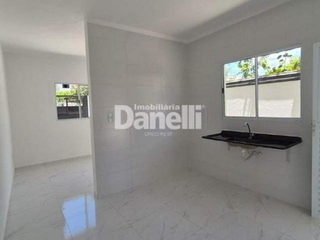 Casa à venda, 2 quartos, 1 suíte, 2 vagas, Residencial Estoril Taubaté/SP