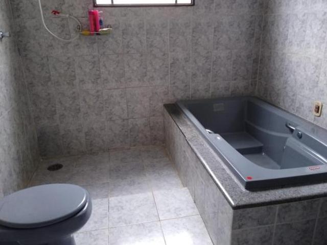 Casa à venda 2 Quartos, 1 Suite, 4 Vagas, 280M², Residencial e Comercial Cidade Jardim, Pindamonhang