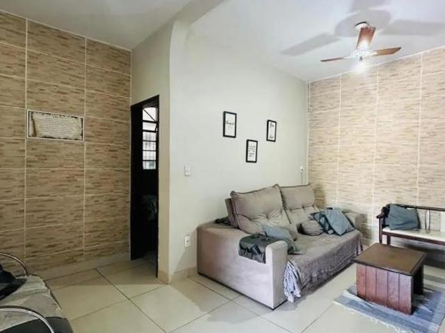 Casa à venda, 2 quartos, 1 suíte, 4 vagas, Glória Contagem/MG