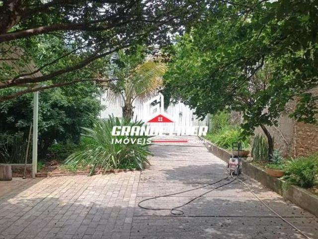 Casa à venda, 2 quartos, 1 suíte, 8 vagas, Camargos Belo Horizonte/MG