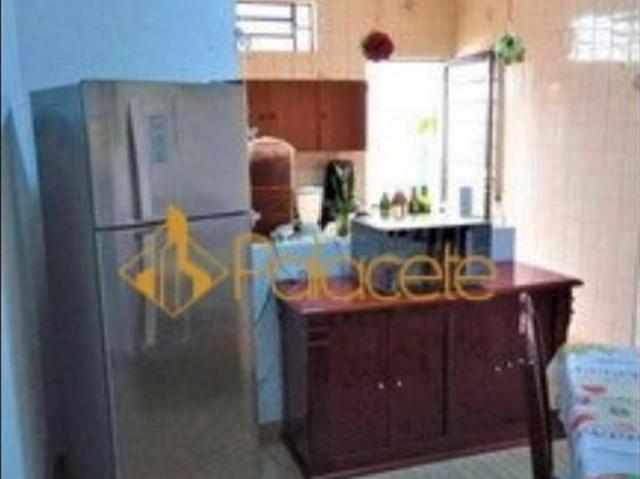 Casa à venda 2 Quartos, 1 Vaga, 70M², Centro, Taubaté SP
