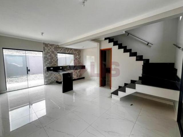 Casa à venda 2 Quartos, 1 Vaga, 75M², Capricórnio II, Caraguatatuba SP