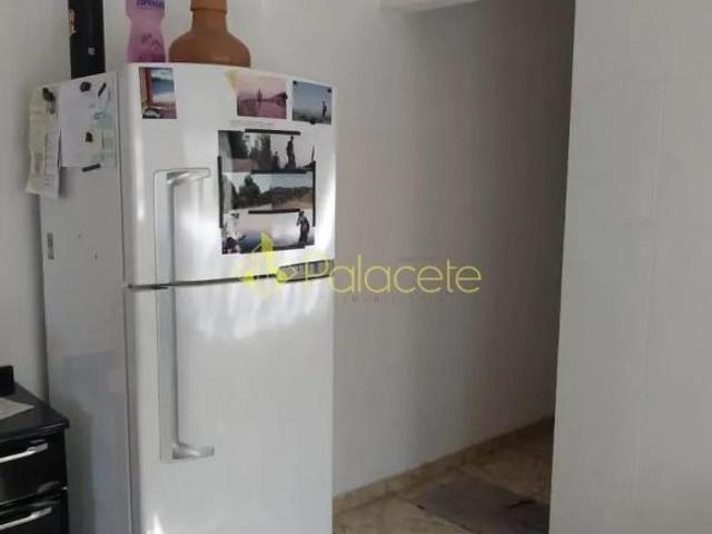 Casa à venda 2 Quartos, 1 Vaga, 125M², São Gonçalo, Taubaté SP