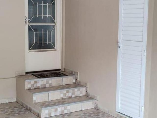 Casa à venda 2 Quartos, 1 Vaga, 212M², Residencial Estoril, Taubaté SP