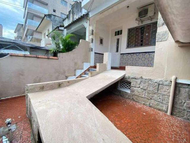 Casa à venda, 2 quartos, 1 vaga, Vila Belmiro Santos/SP