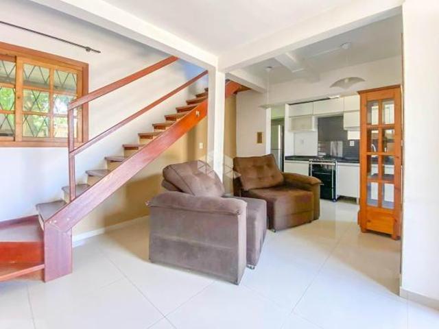 Casa a venda / 2 Quartos / 2 Banheiros / Churrasqueira / 1 Vaga / Centro / Viamão RS