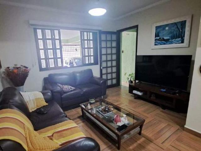 Casa Térrea à venda 2 quartos 2 suítes 2 vagas Jaçatuba Santo André SP