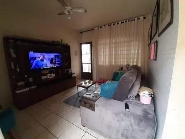 Casa à venda 2 Quartos, 2 Vagas, 150M², Jardim Gurilândia, Taubaté SP