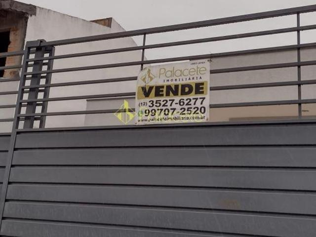 Casa à venda 2 Quartos, 2 Vagas, 200M², Cesar Park, Pindamonhangaba SP