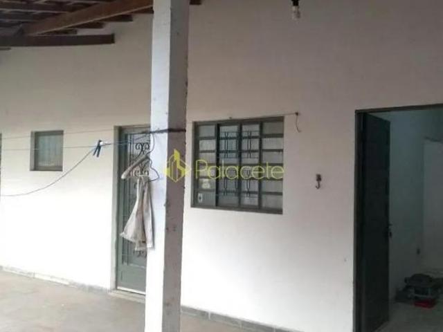 Casa à venda 2 Quartos, 2 Vagas, 300M², Cidade Nova, Pindamonhangaba SP