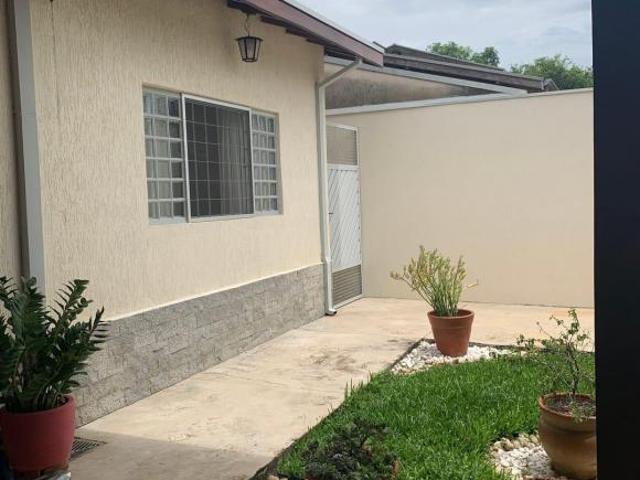 Casa à venda 2 Quartos, 2 Vagas, 300M², Jardim Santa Cecília, Pindamonhangaba SP