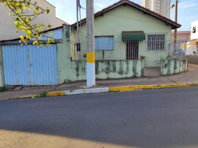 Casa à venda, 2 quartos, 2 vagas, Centro Rio das Pedras/SP