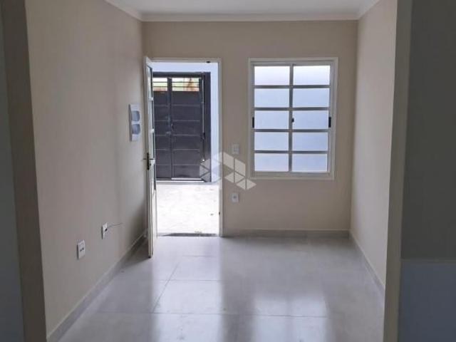 CASA Á VENDA 2 QUARTOS 2 VAGAS BAIRRO CRISTO REDENTOR